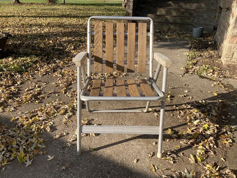Vintage Folding Slat Wood Lawn Camp Chair Aluminum Frame Mid Century or ...