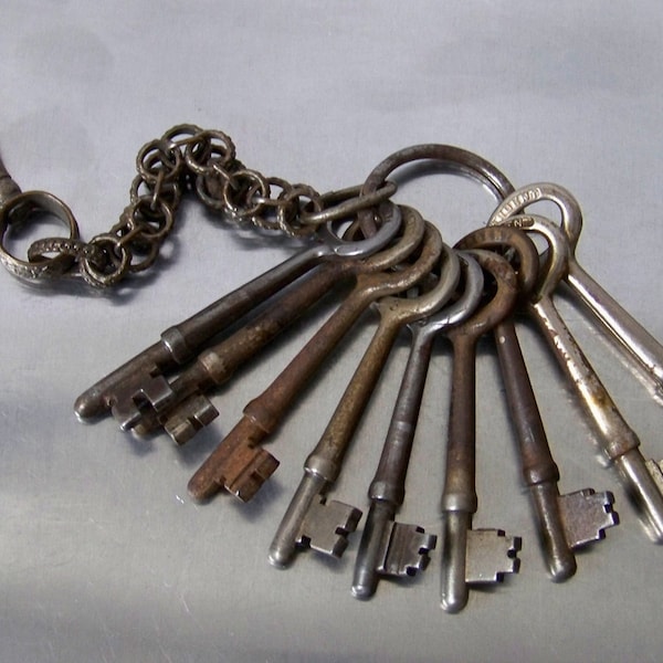 Vintage Keys - Etsy