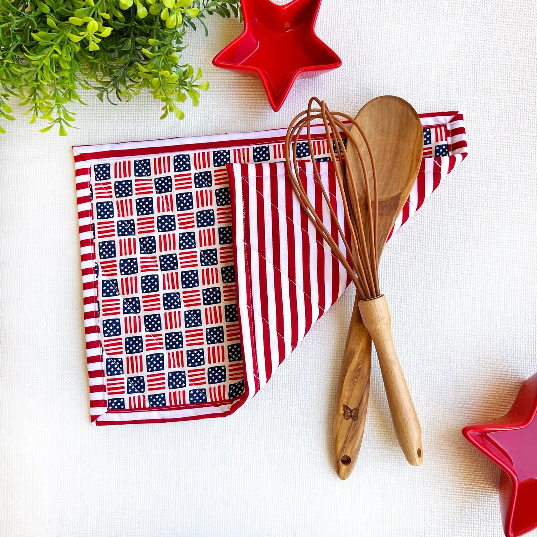 Patriotic Flags Casserole Hot Pad, Oversized Quilted Hot Pad, Large ...