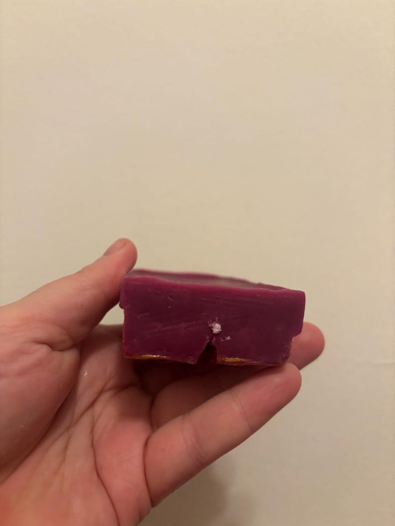 Yoni Vulva Candle Gold and Wine Red Goddess Home Decor Mature - Etsy