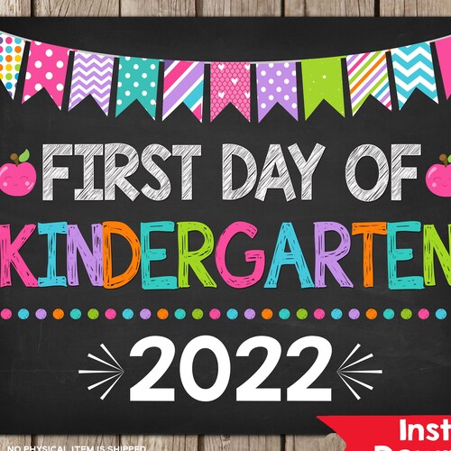 Girl First Day of Kindergarten Sign Printable Back to School - Etsy