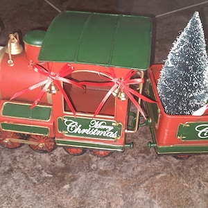 Vintage Metal Christmas Train With Wagons Vintage Christmas Locomotive ...