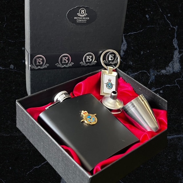 RAF Hip Flask 7 Piece Gift Set With Gold Emblem Steel Cups Funnel ...
