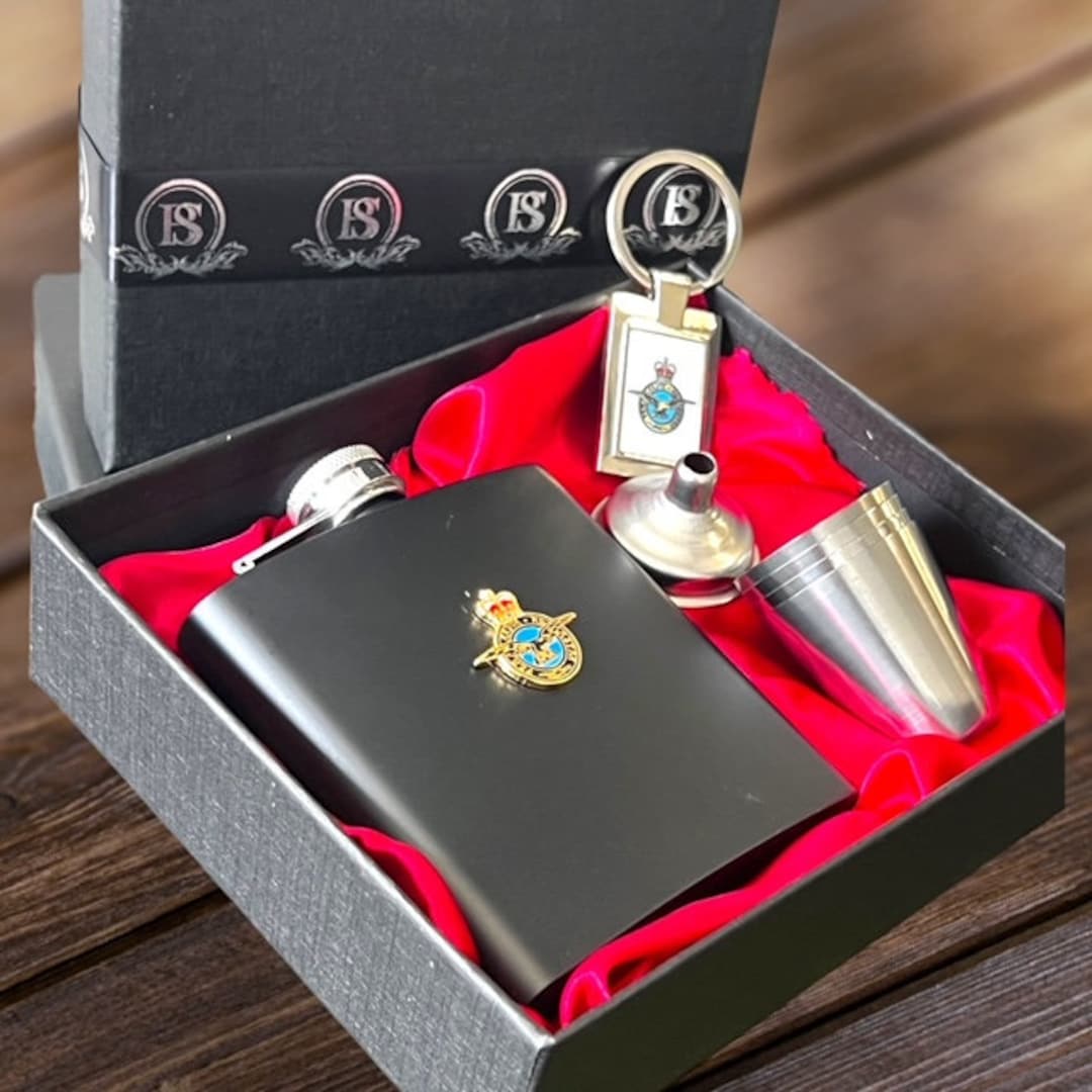 RAF Hip Flask 7 Piece Gift Set With Gold Emblem Steel Cups Funnel ...