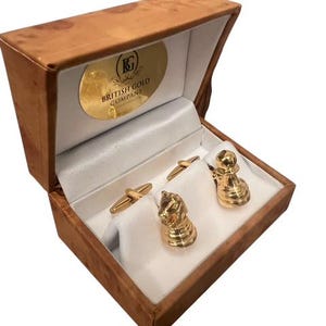 Chess Set Cufflinks Set 24k Gold Clad Knight and Pawn Chess Pieces Cuff ...