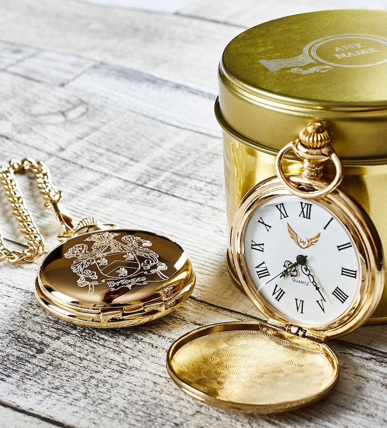 Family Name Coat of Arms Crest Gold Pocket Watch in Luxury Gift Metal ...