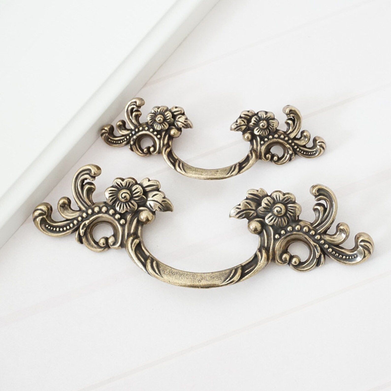 1.75 2.5 Vintage Flower Drawer Pull Handles - Etsy