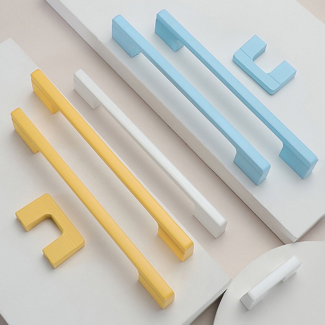 1.25 3.78 5.0white Drawer Pulls Knobs Yellow Cupboard Cabinet Pulls ...