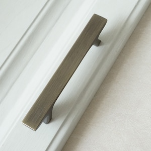 3.75 5 Vintage Dresser Pull Knobs Drawer Knob Pull Handles Kitchen Cabinet Handles Pulls Antique ...