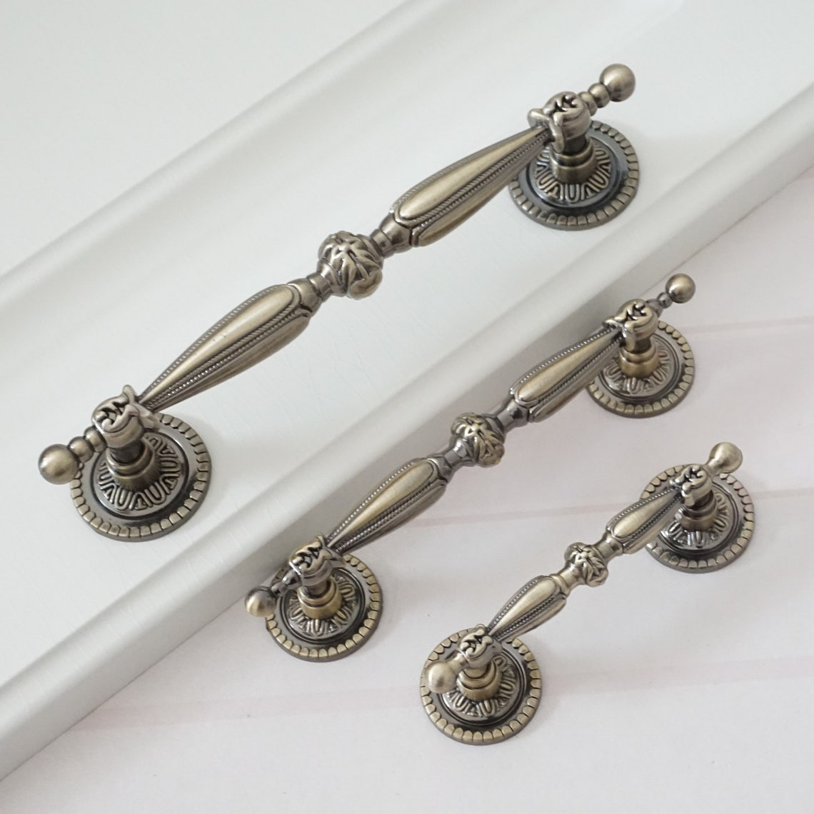 2.5 3.75 5 Unique Handles Cabinet Handles | Etsy