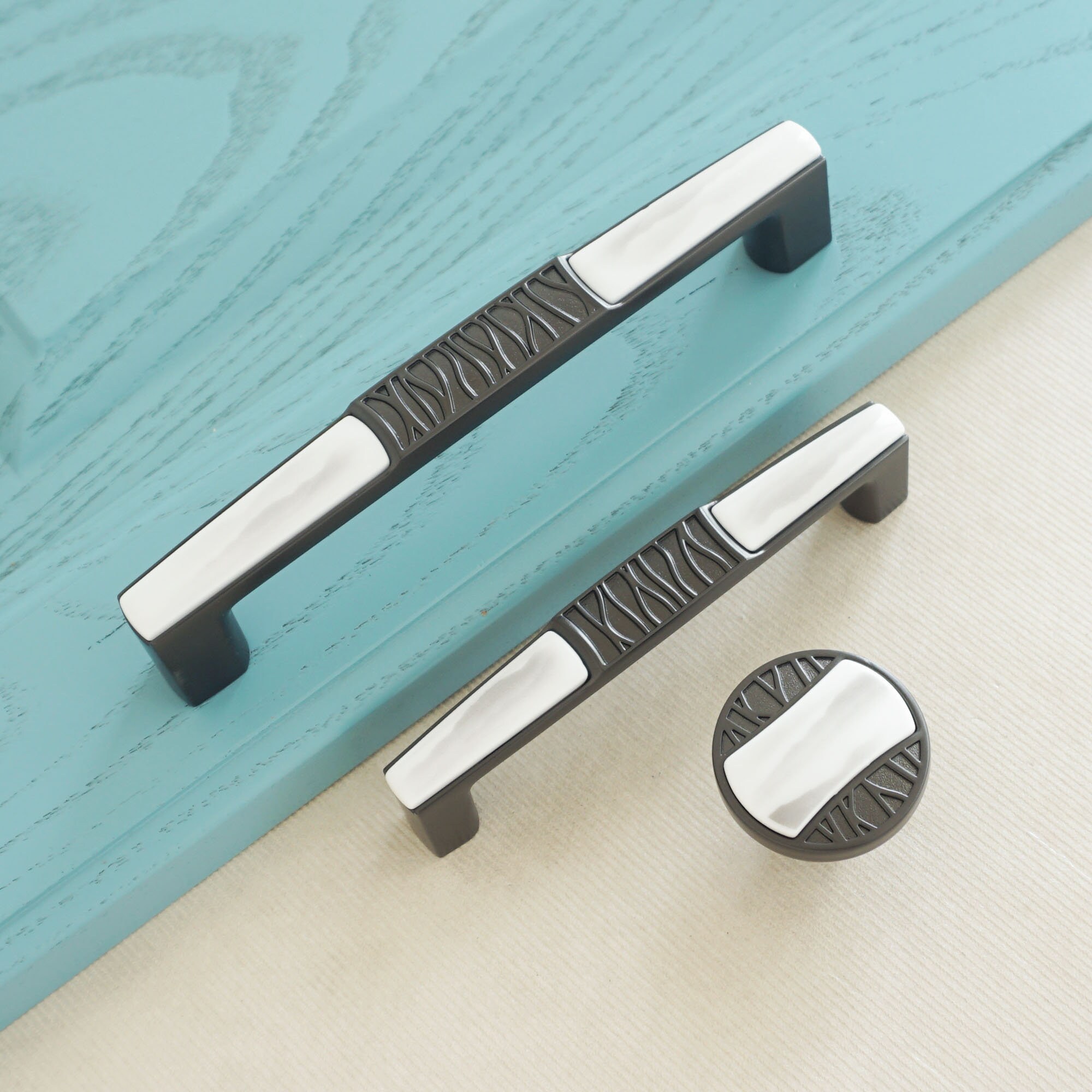 3.78 5.0 Gun Black White Drawer Pulls Handle | Etsy