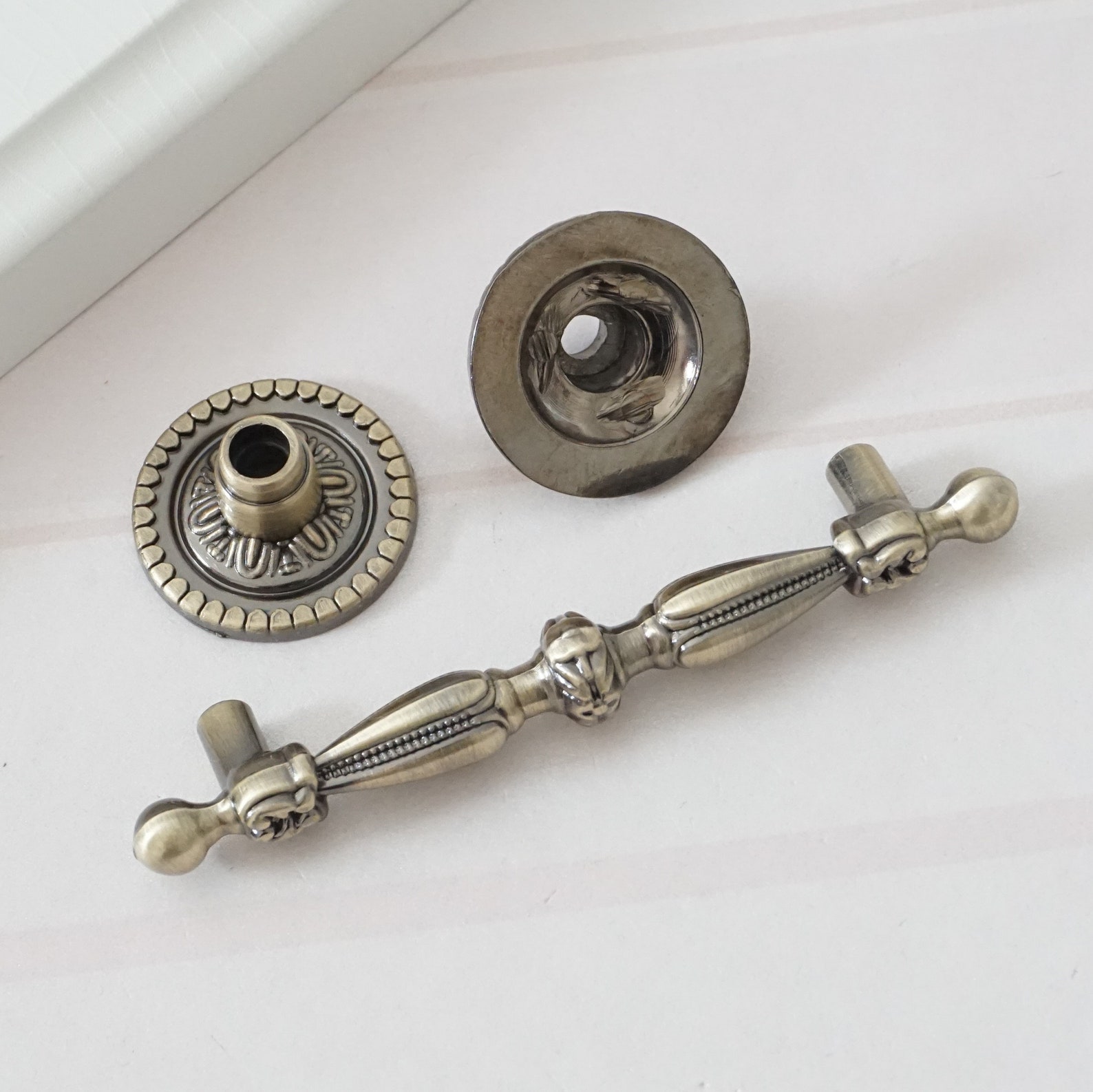 2.5 3.75 5 Unique Handles Cabinet Handles | Etsy