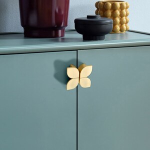 Creative Drawer Pulls Knobs Clover Closet Door Wardrobe Knob Cabinet ...