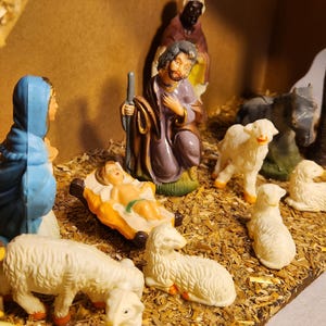 Vintage One Piece Nativity Scene in Original Box Christmas Nativity ...