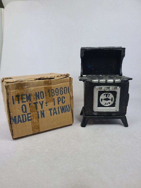 Vintage Blue Bird Cast Iron Toy Stove Taiwan - Etsy