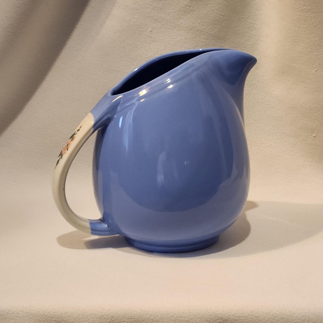 Beautiful Vintage 1940's Hall's Superior Quality Kitchenware Powder ...