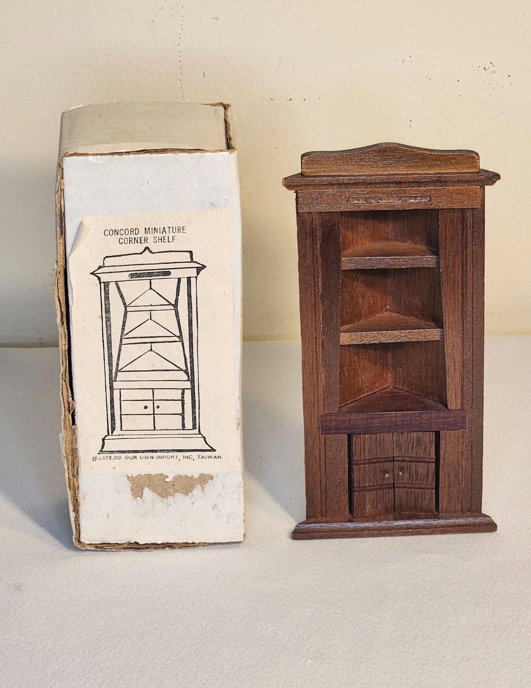 Vintage Concord Miniatures Miniature Dollhouse Corner Shelf #2372 in ...