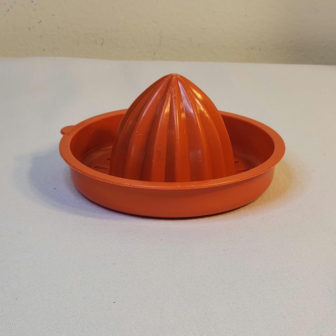Retro Orange Tupperware Orange Juicer Orange Squeezer Tupperware #409 ...