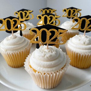2025 Cupcake Toppers (12) / 2025 Graduation / 2025 Graduation ...