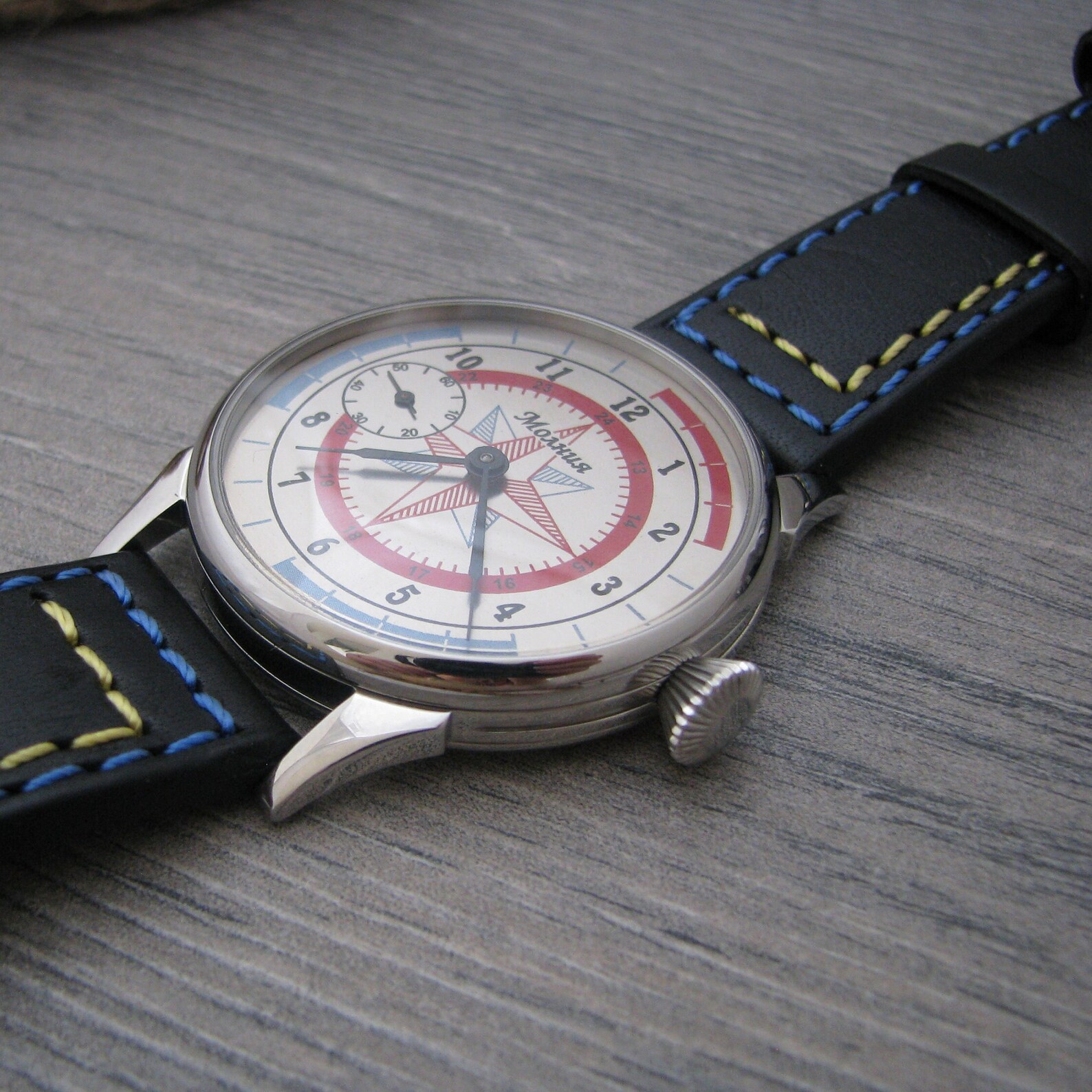 Vintage Watch Molnia, Mens Wrist Watch MOLNIJA, Vintage Military ...