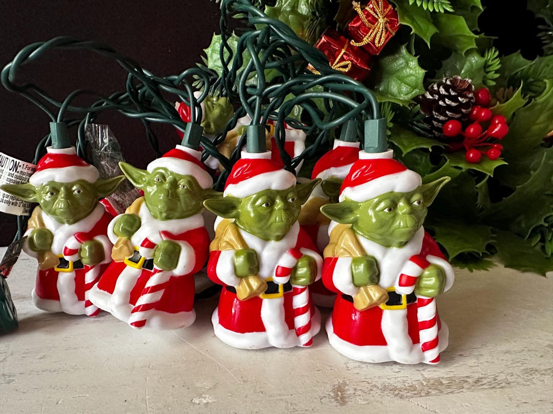Disney STARWARS "yoda" Holiday Set of 10 String Lights by Kurt S. Alder ...