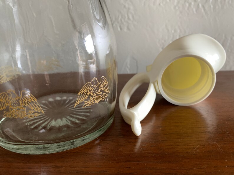 Vintage 9" LOG CABIN Glass Syrup Dispenser With Gold American Eagle ...