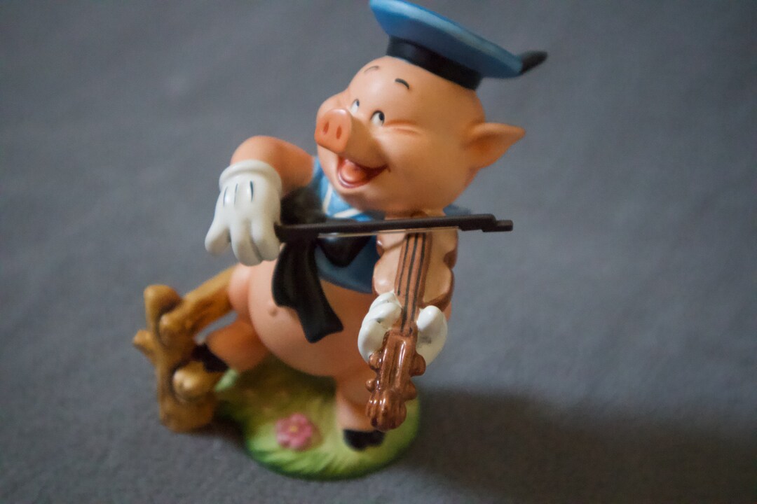 Three Little Pigs Fiddler| 1998 Walt Disney Classics - Etsy