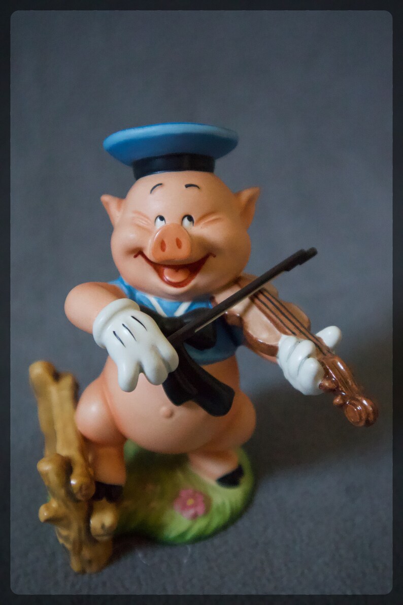 Three Little Pigs Fiddler 1998 Walt Disney Classics - Etsy