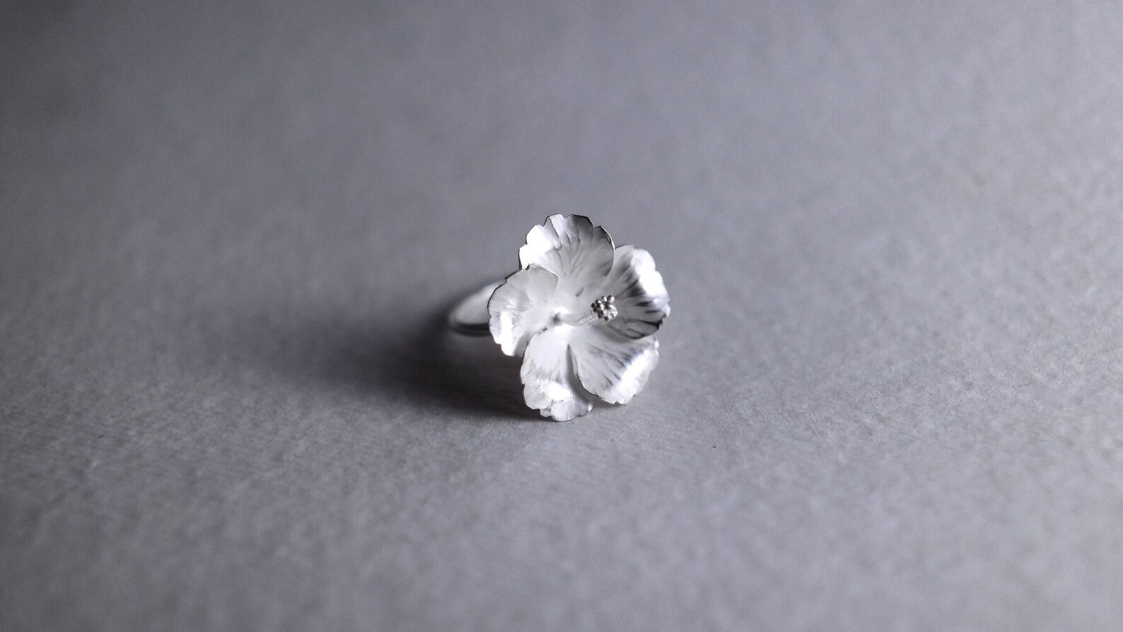 Silver Hibiscus Ring Real Flower Ring Botanical Ring - Etsy