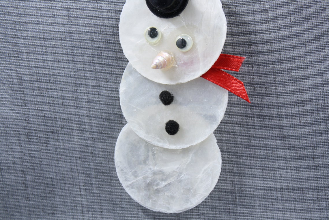 Handmade Seashell Snowman, Sea Urchin Snowman With Black Plastic Top ...