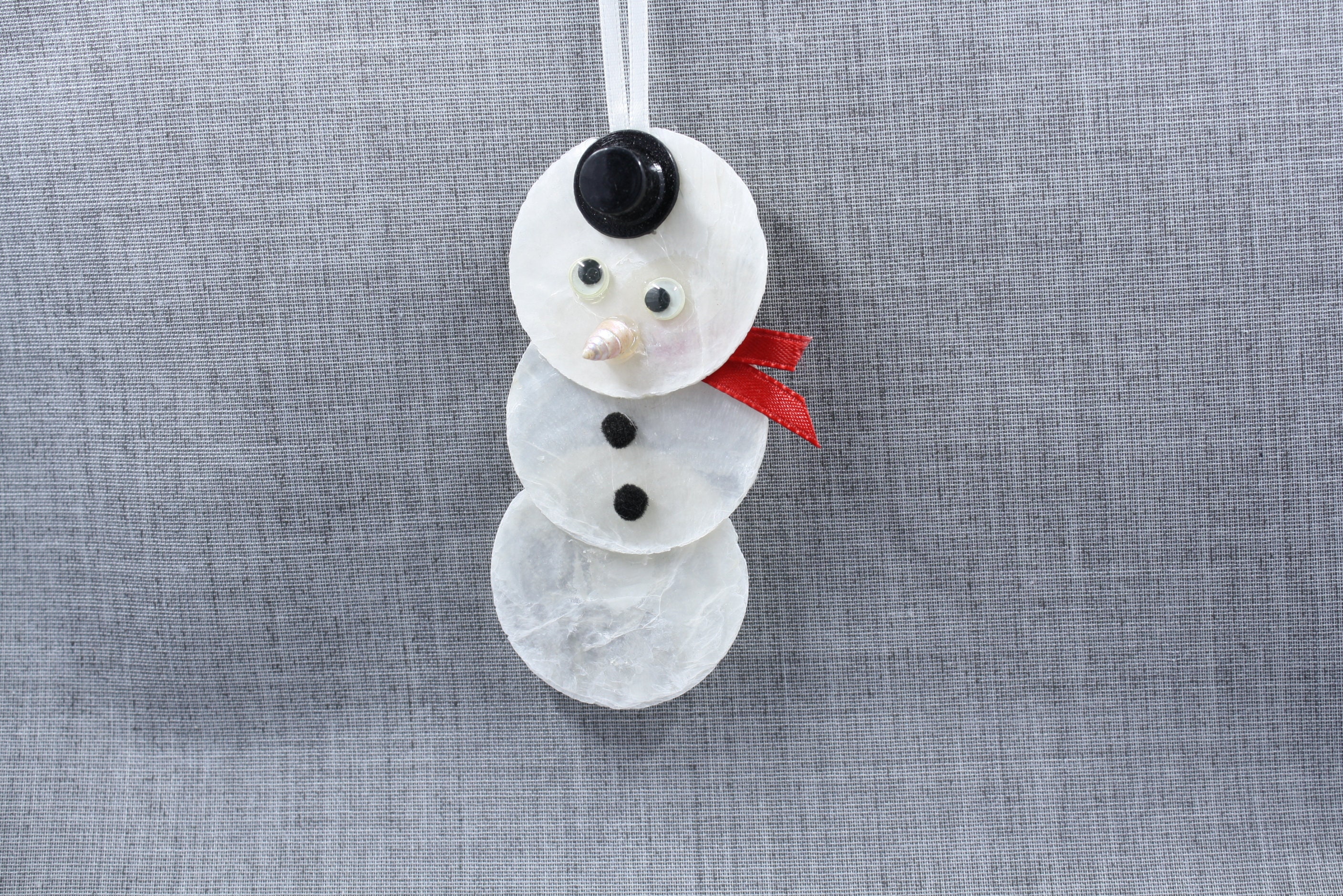 Handmade Seashell Snowman, Sea Urchin Snowman With Black Plastic Top ...