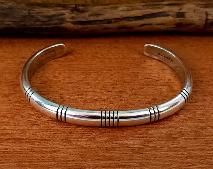 Navajo - Julian Nez - Solid Wrought Sterling Silver Cuff Bracelet - 23. ...
