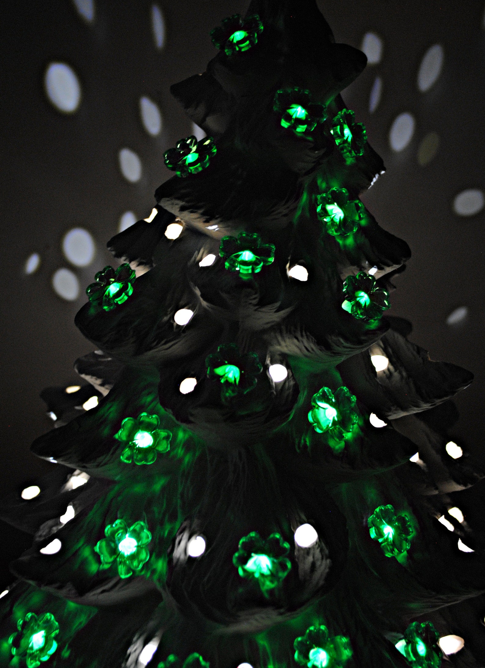 Green Clover Lights for Ceramic Tree: St. Patrick's Day Decor (30 Pc ...