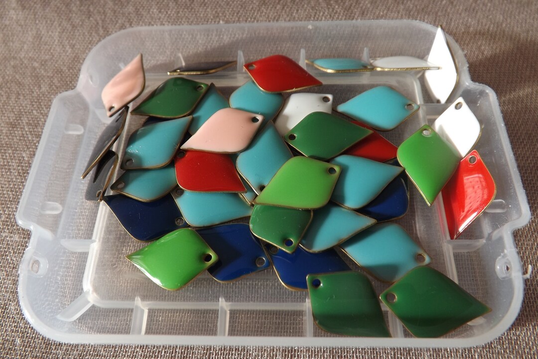 5 enamel drop charms double-sided charms kite-shape charms - Etsy 日本