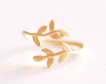 Gold Branch Ring | Etsy