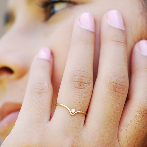 Chevron Solitaire Stacking Ring 14k Gold Filled V Shaped - Etsy