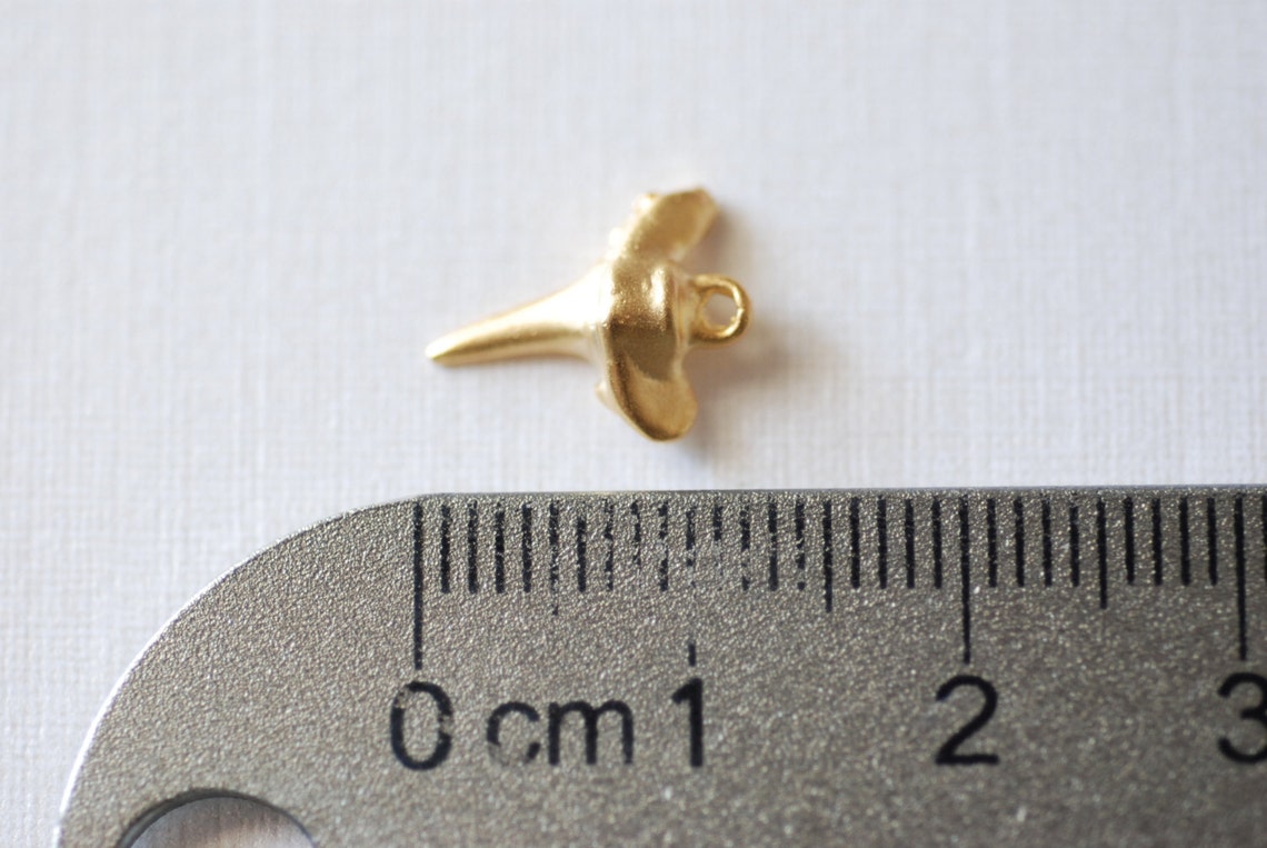Matte Vermeil Gold Shark Tooth- 18k Gold Plated Over Sterling Silver ...