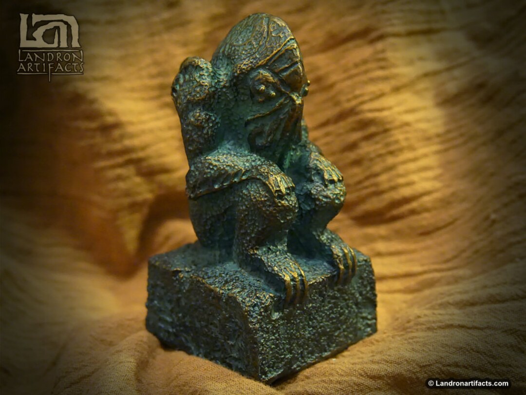 Cthulhu Idol Statue Figurine Lovecraft Prop Replica Gothic Horror Art ...