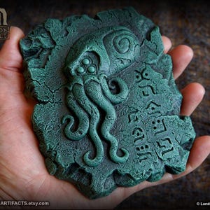 Cthulhu Wall Relief Sculpture Ver. 4 green Color Variant - Etsy