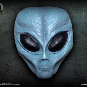 Alien Grey Wall Plaque Sculpture UFO Gift Area 51 Memorabilia X Files ...
