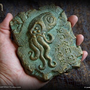 Cthulhu Wall Relief Sculpture Ver. 4 bronze Color Variant - Etsy