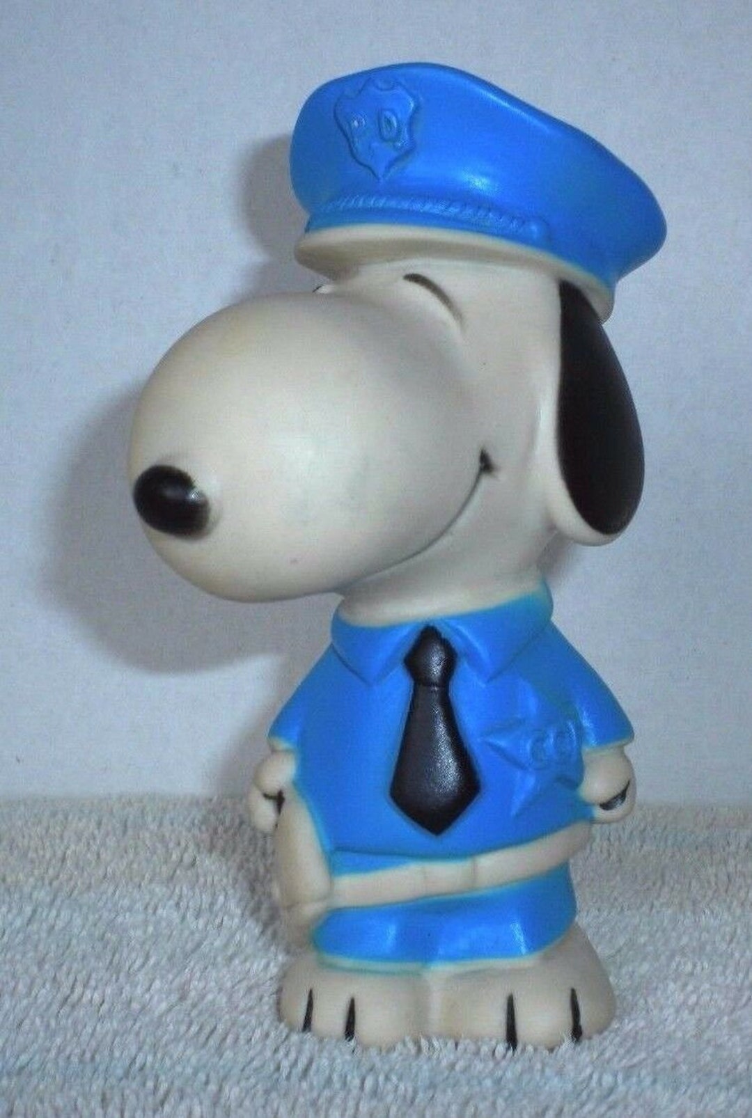Vintage Collectible 1966 Snoopy Peanuts Cop Policeman Squeak Toy ...