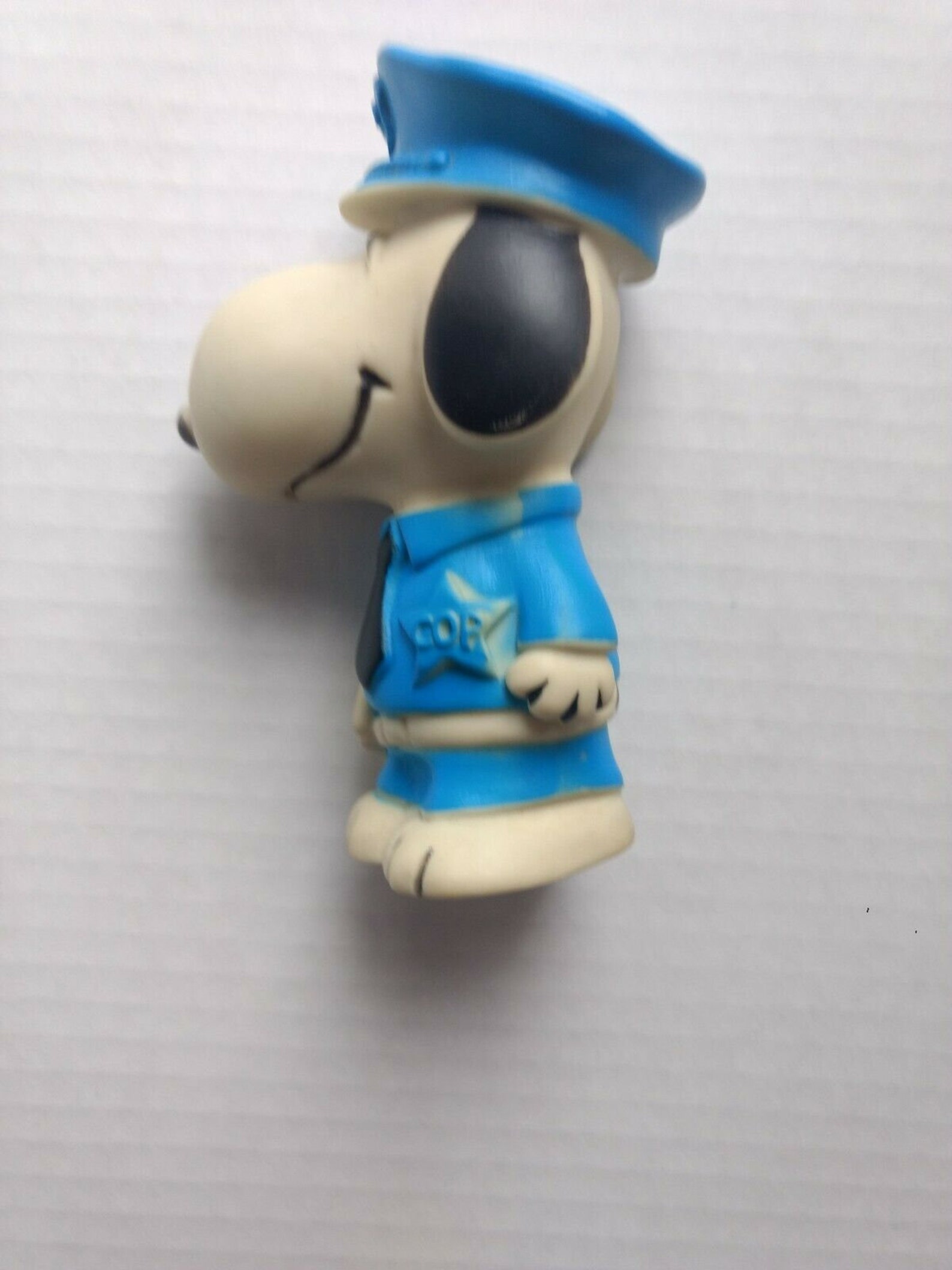 Vintage Collectible 1966 Snoopy Peanuts Cop Policeman Squeak Toy ...