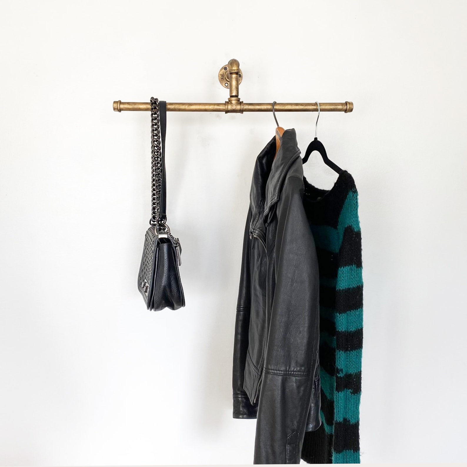 Floating T-bar Hanging Rack for Clothing & Accessories - Etsy