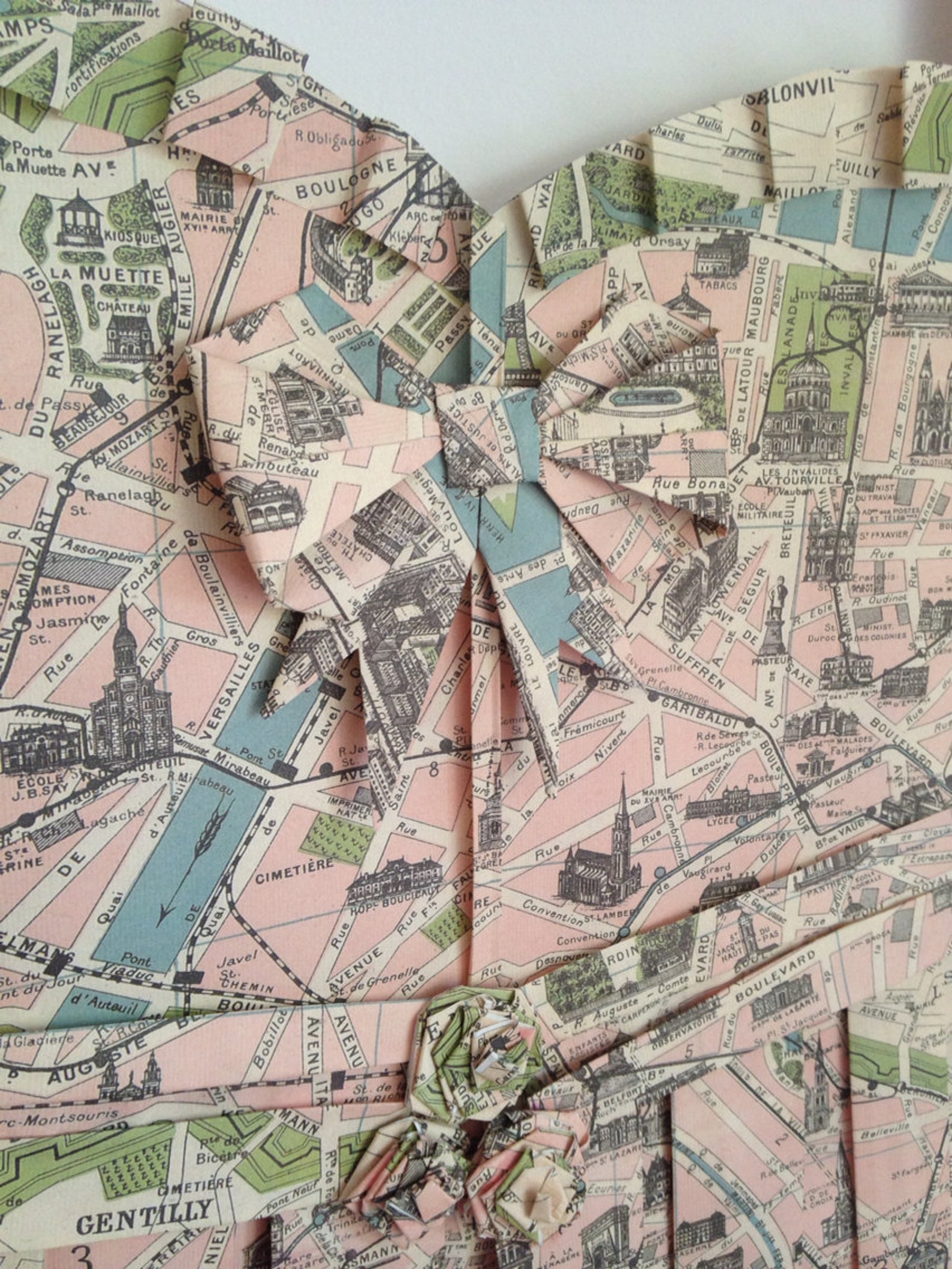 PARIS 26 X 18 Hand Folded Vintage Paris Map | Etsy