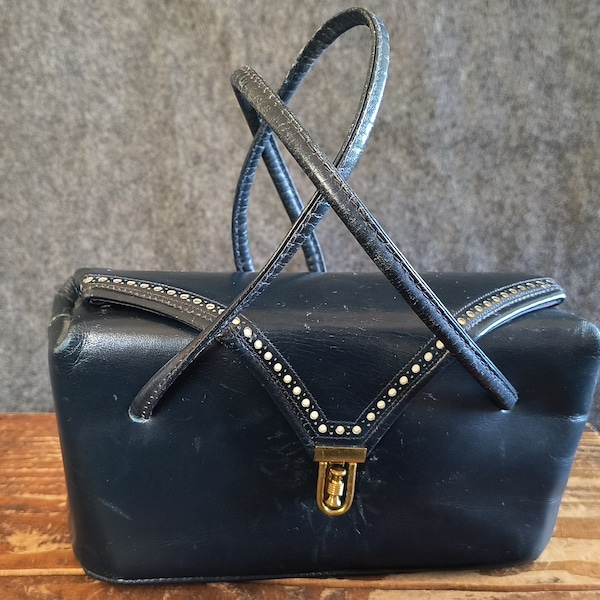 Vintage Box Purse - Etsy