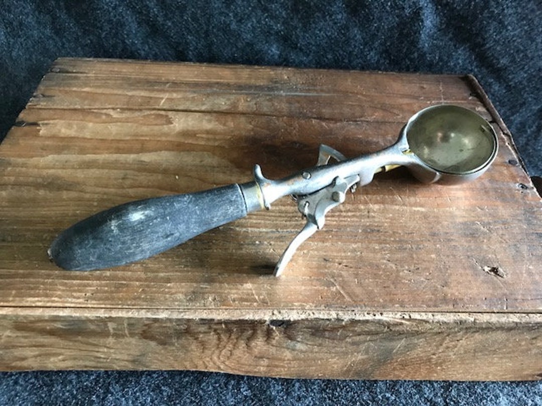 Antique Clipper Ice Cream Scoop F.S. Co. of Troy, New York. - Etsy
