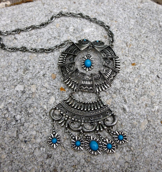 Silver costume necklace store