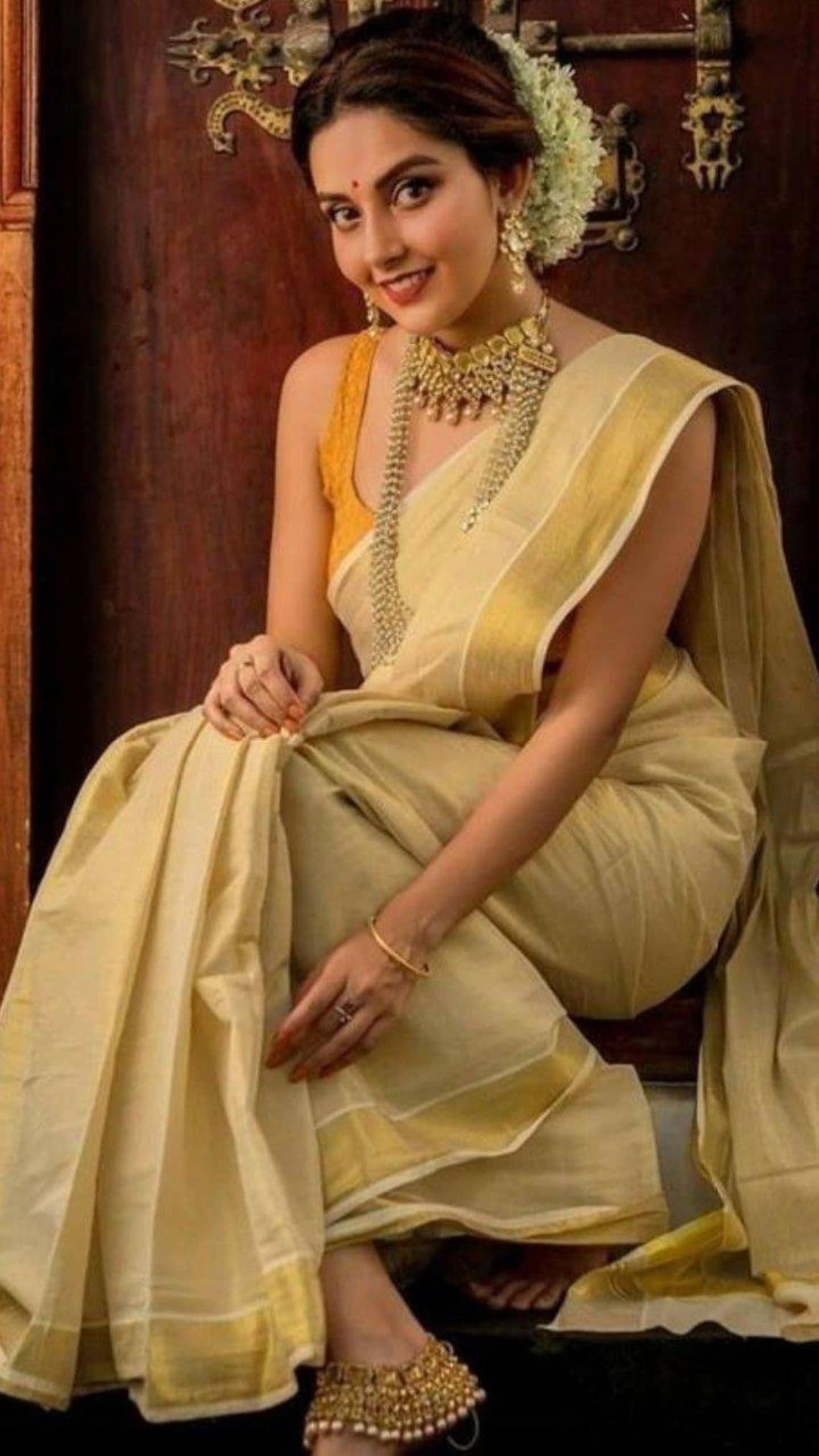 Kerala Tissue Saree With Silk Blouse in Custom Color - Etsy