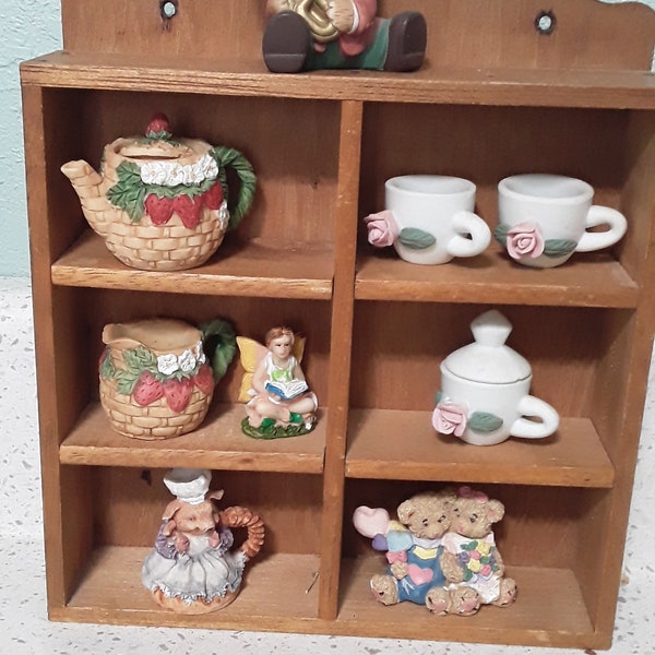 Miniature Figurines for Shadow Box - Etsy